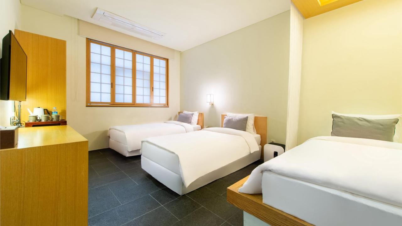 SEOUL HOTEL SHINSHIN MYEONGDONG, SEOUL